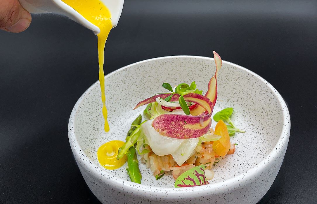 Home [www.restaurantlloyd.com]